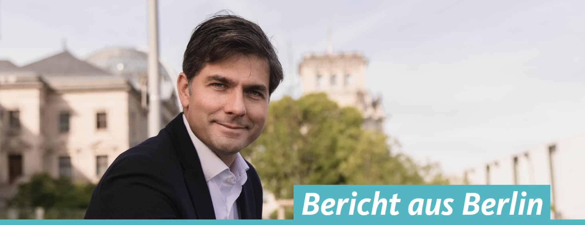 Startseite - Mark Helfrich